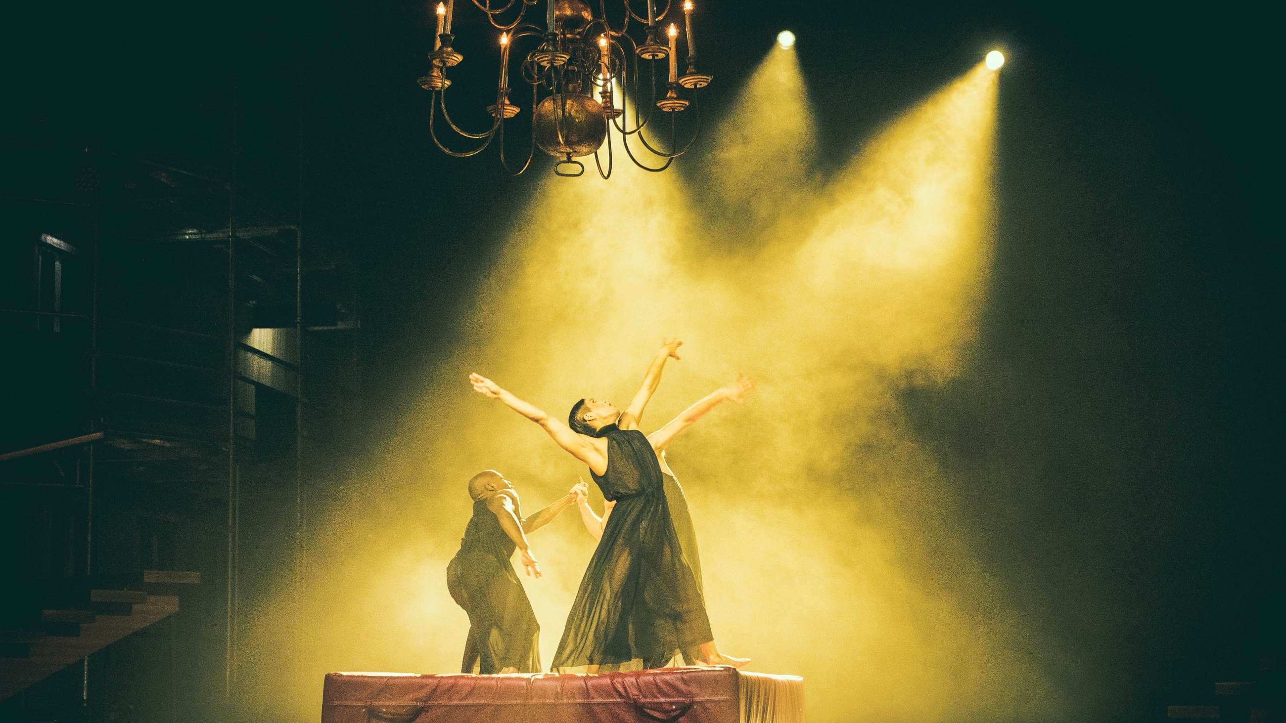 der tod und das mädchen von andonis foniadakis ensemble tanz kassel ...